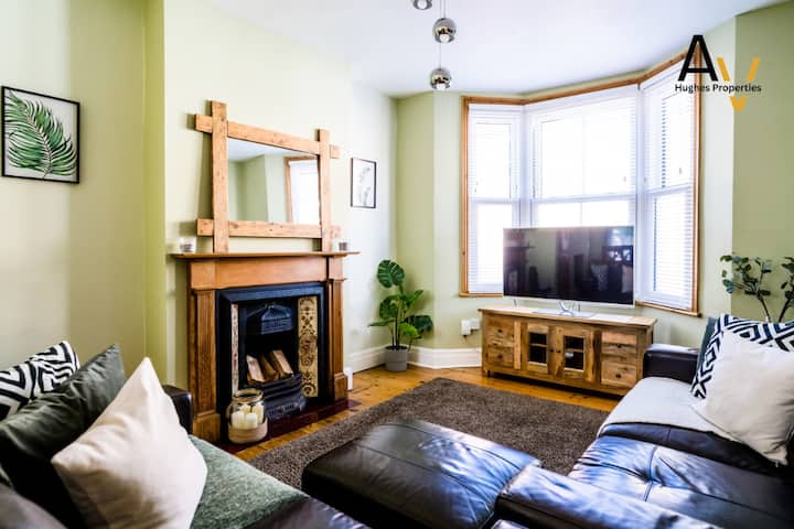 Northampton 2‑bed House|garden &Parking|fast Wi‑fi - Northampton, UK