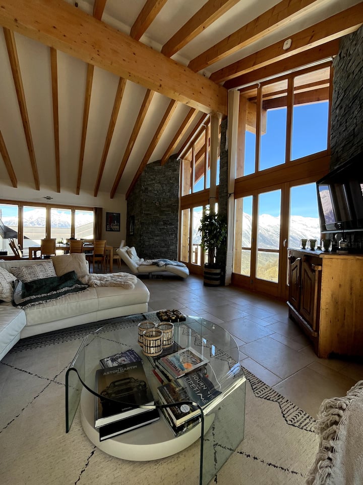 Ruim Appartement Met Zwembad Op Top Locatie - Suisse