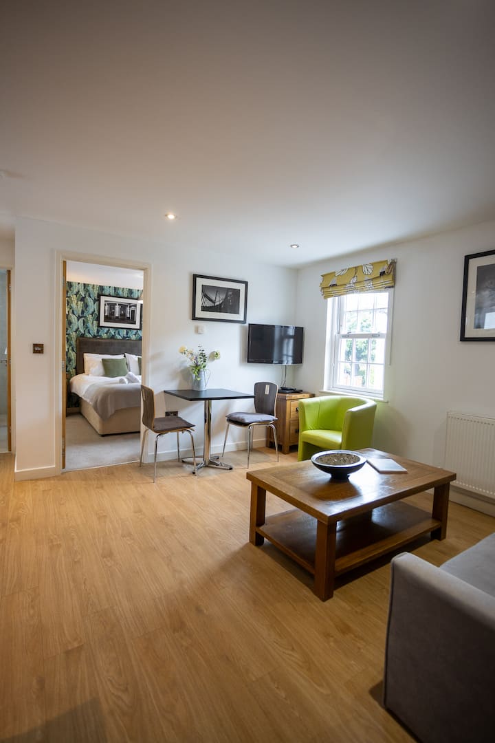 ‘Montpellier’stylish Apartment Suffolks Cheltenham - Cheltenham