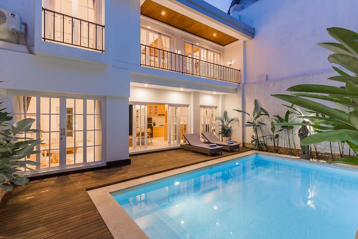 Spacious Bright 3br Privatepool Villa Nearseminyak - Canggu