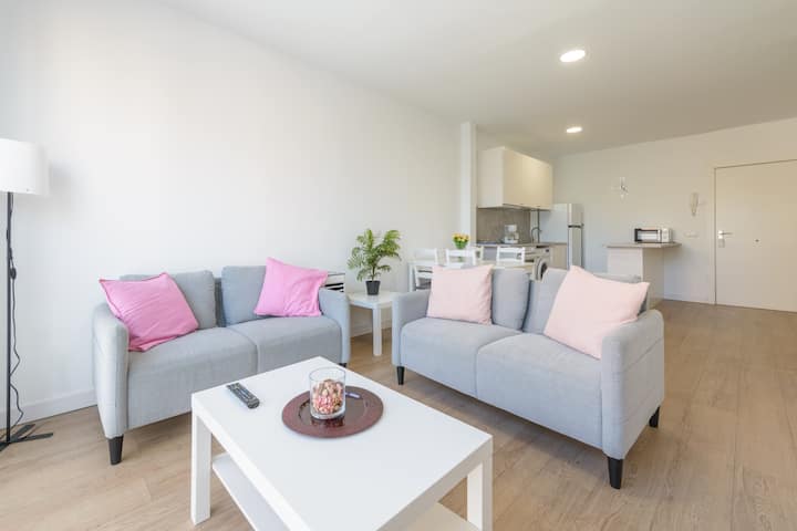 Apartamento A 550m Del Metro La Elipa (1º) - Madrid