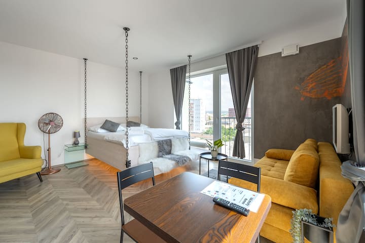 Industriální Apartmán | Balkon | Výhled Na Město - Brno