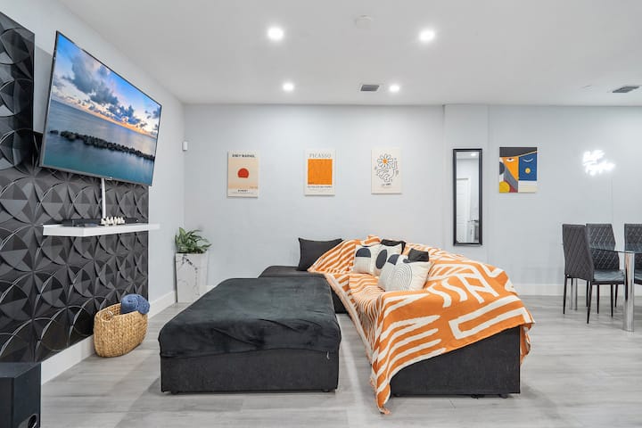 Games + Hot Tub*5 Min To Dt, Calle 8 And Brickell - Miami, FL