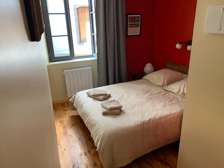 Chambre Kelton Du Gîte Horloger - Saint-Flour