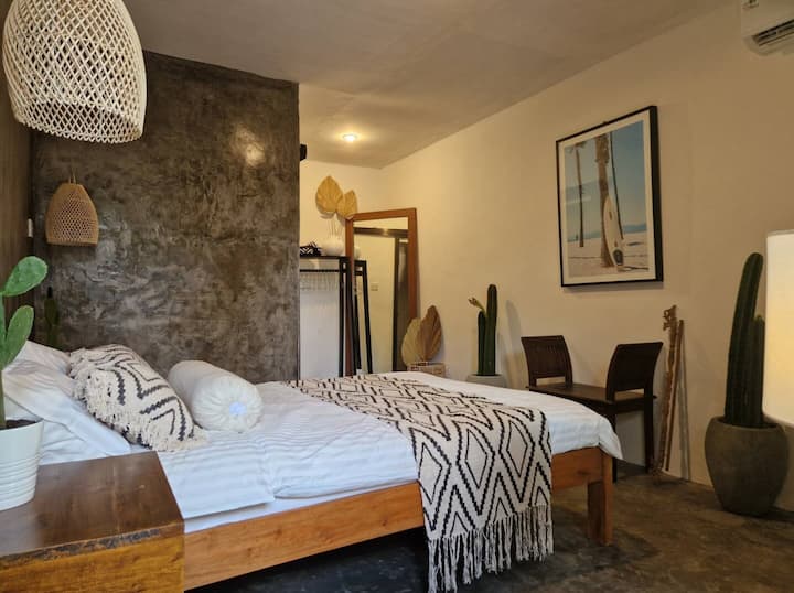 Stylish 1 Bedroom In Berawa With Private Kitchen - Canggu