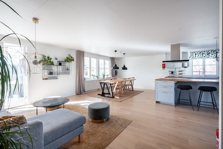 Family Friendly House Near Lake And City - Östersund