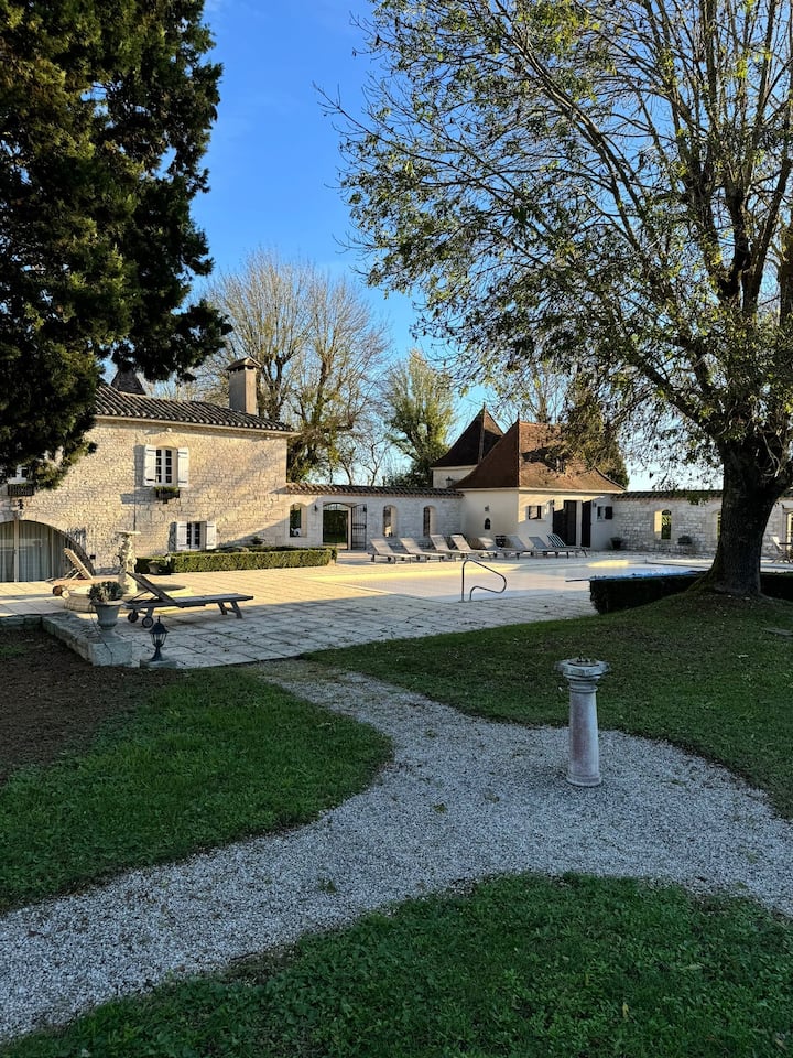 Historic Manor House In Wine Country - Lot