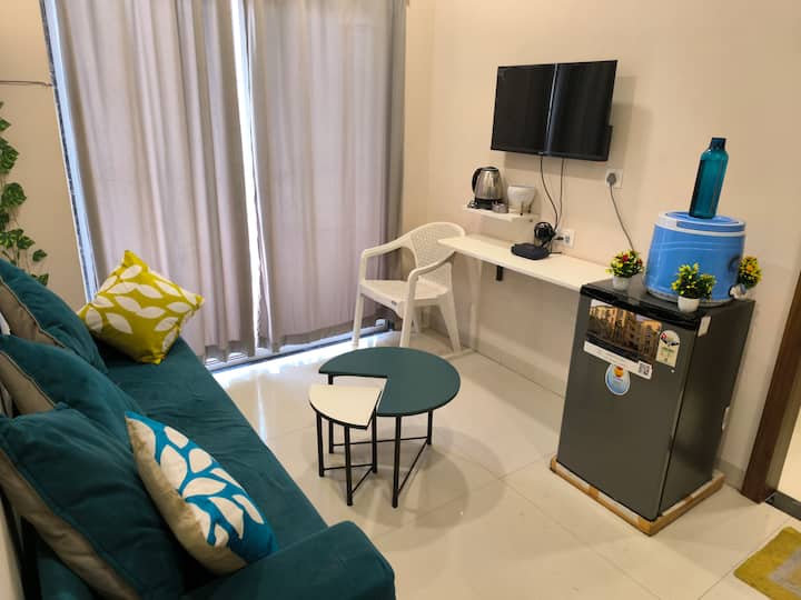 Orraica | Entire 1bhk | Hair Dryer | Washing Machn - Indore