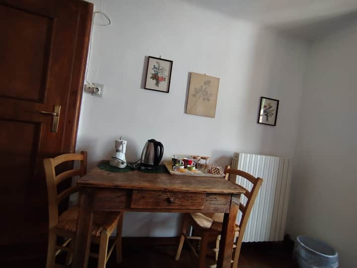 La Corte Del Poeta- Stanza Con Bagno Privato - Luino