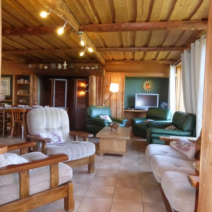Grand Gite De Charme 9 Chambres - La Chaise-Dieu