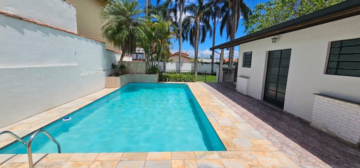 Casa Em Condomínio | Piscina, Sauna E 3 Suítes - Ibiúna