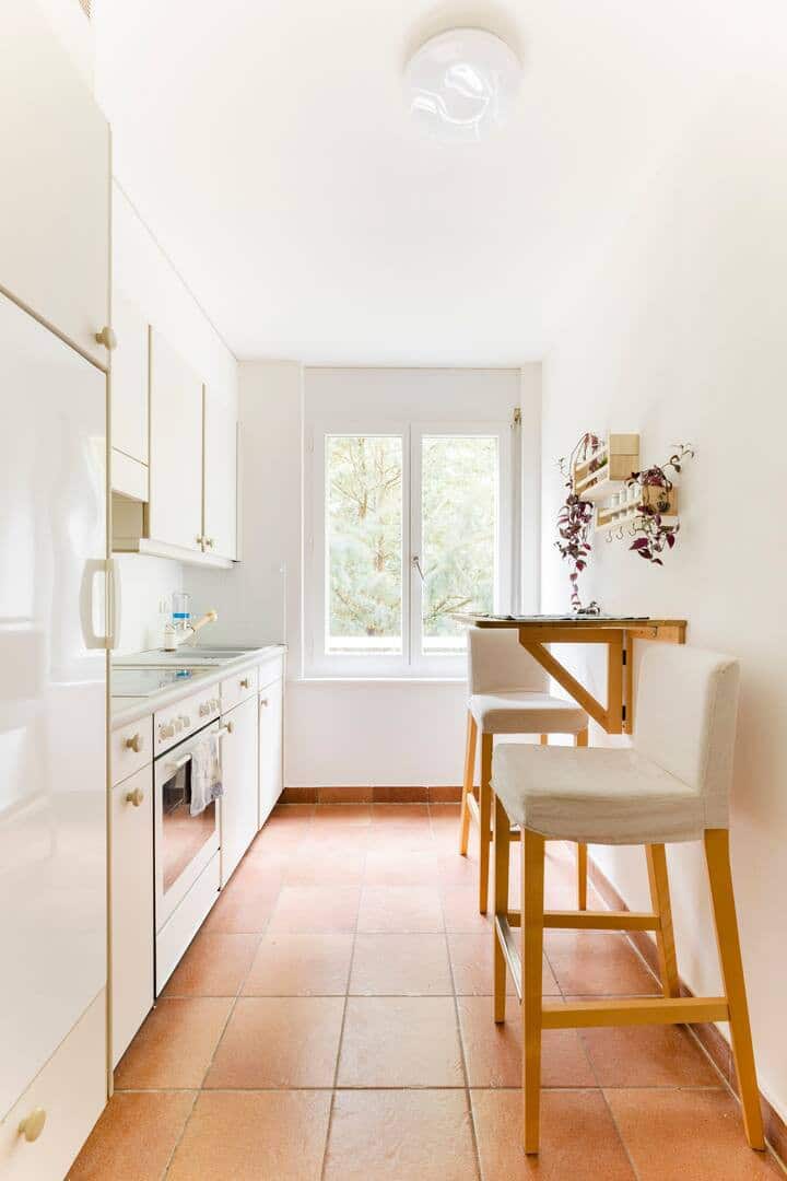 Lausanne 4-guest Apt | Near Center + Free Parking - Losanna
