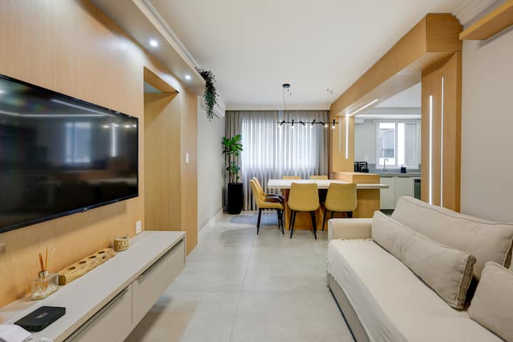 Apto De Luxo A Poucos Passos Do Mar - Balneário Camboriú