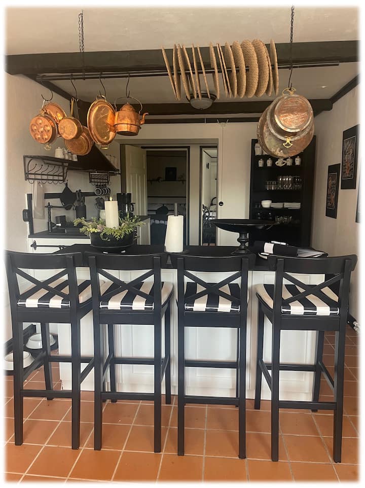 Cozy 18th-century House, Close To The Beach - Höganäs