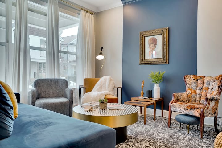 Downtown Chattanooga 3 Bdrm Boutique Stay, Rooftop - Chattanooga, TN