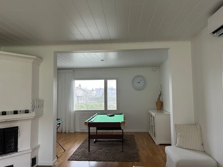 Iso Omakotitalo Vanhassa Kaupungissa - Porvoo