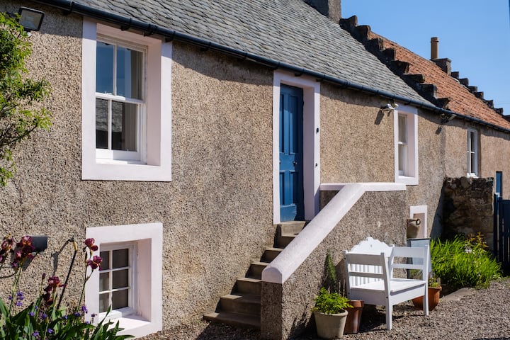 Wynd Cottage, Elie - Lower Largo