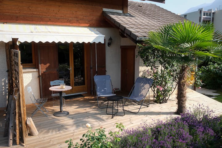 Chaleureux Rez De Jardin 45m2 Vue Mont-blanc - Combloux