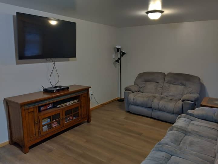 Blanche's Vacation Rentals - 1/2 Mile To Knoebels - Satellite, Elysburg