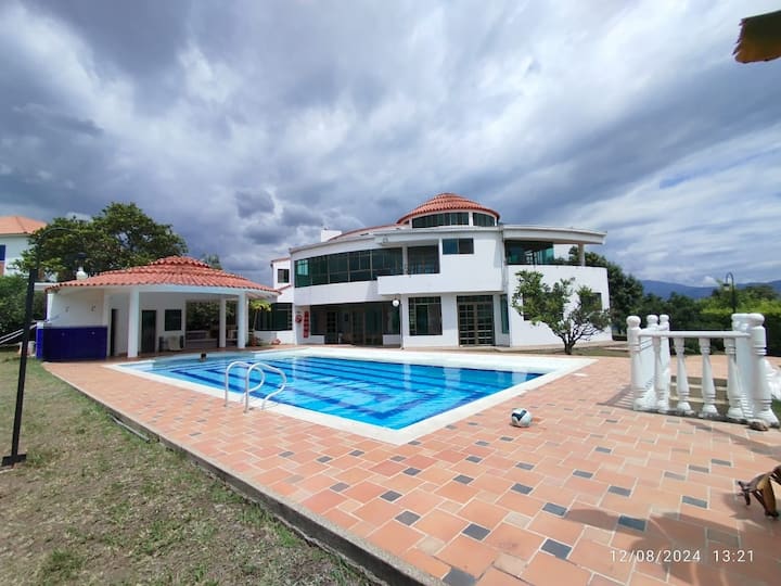 Paradise In Chinauta: - San Bernardo, Colombia