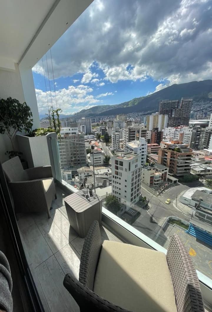 Luxury Suite 15 Floor Beautiful View Carolina Park - Quito