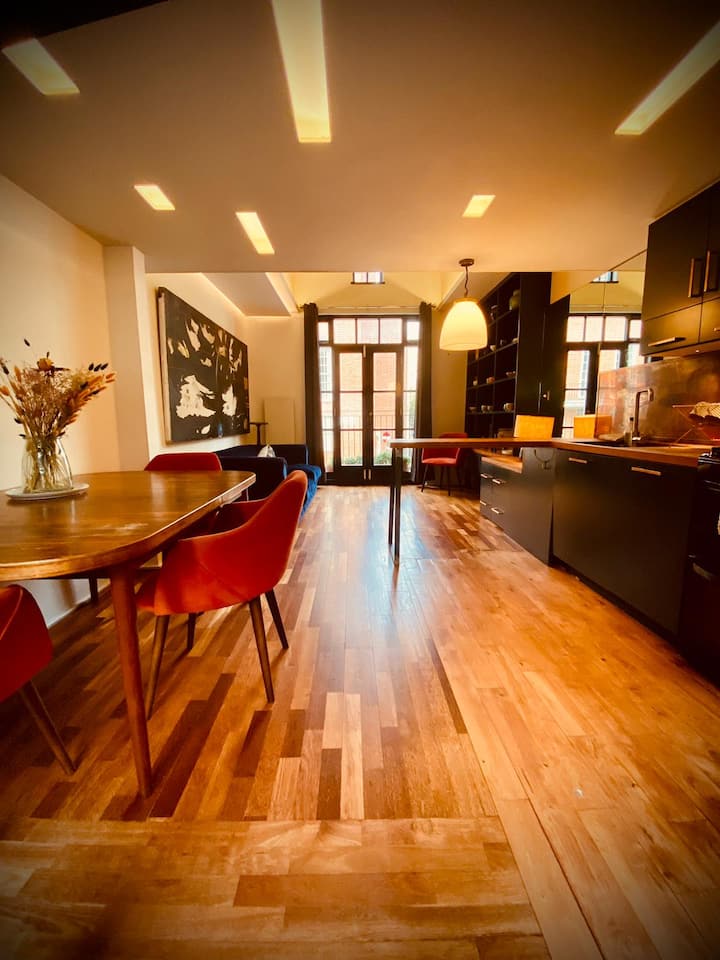 Gallerist's Nest: High-end Central Pied-a-terre - Saint Pancras - London