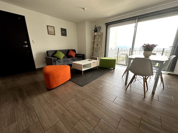 Lujoso Apartamento En La Ciudad - Guatemala City