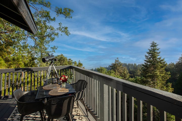 Cozy Luxe Cabin - Kid & Dog Friendly- New Hot Tub! - Running Springs, CA