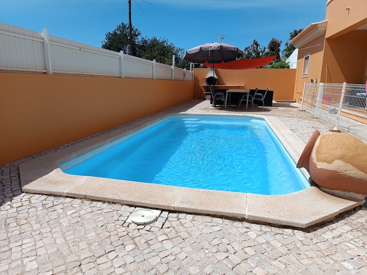 Holiday Housev5 W/pool & Bbq - Albufeira