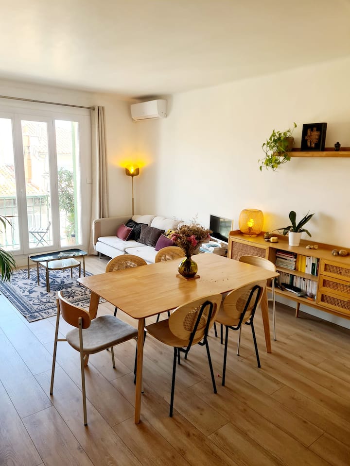 Cocon Spacieux Et Confortable Au Centre-ville - Marsella