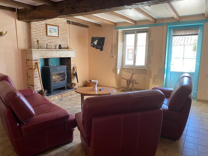 Maison Au Cœur De La Ferme - Saint-Claud