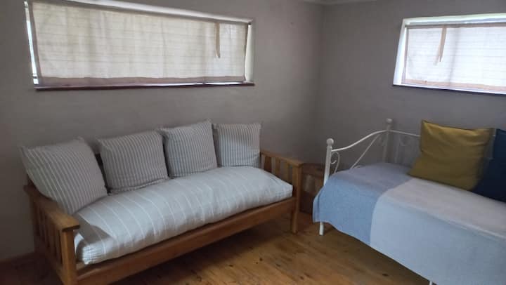 Rustic Stone Cottage, Peaceful Nature Stay In City - Tyger Valley
