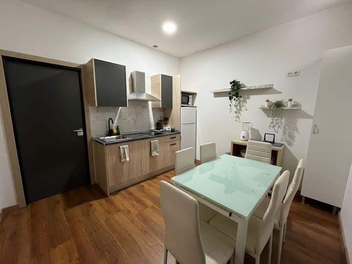 Beautiful Newly Renovated Apartment In Canillas - Alcobendas