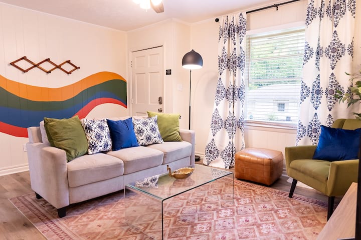 Artist's Bungalow - 1/2 Mi From Covington Square - Covington
