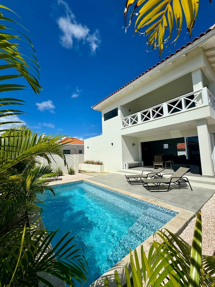 Villa Vista Montaña - Privé Zwembad - 6 Personen - Curaçao