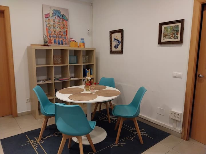 Row House With Mandarine Tree +Wifi - Barcelona