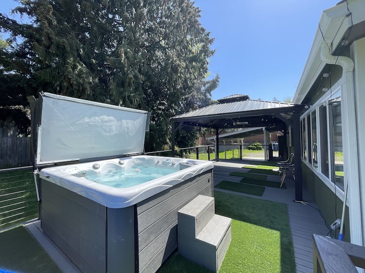 Encanto's Home – A Forest Haven - Marysville, WA