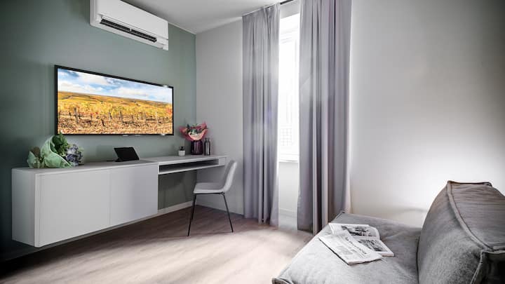 Camera Executive - Voghera