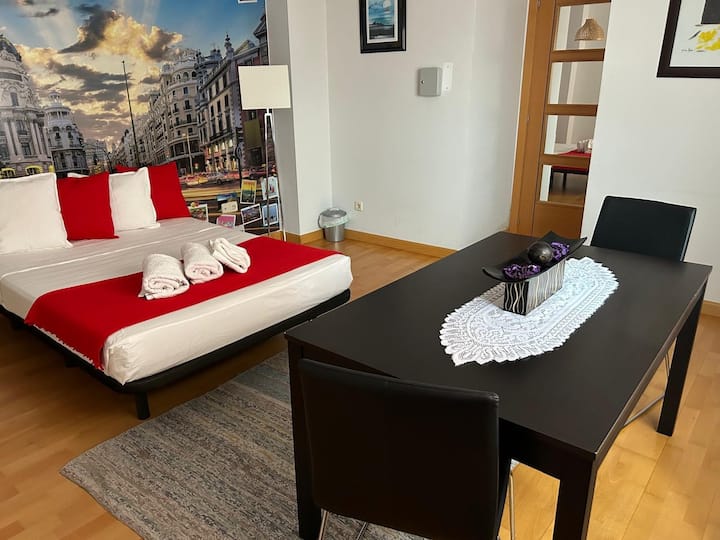 3 Amplia Habitación Privada Cerca Centro Madrid - Madrid