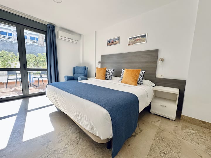 Studio Apartment. Marina Luz Hotel - Chipiona