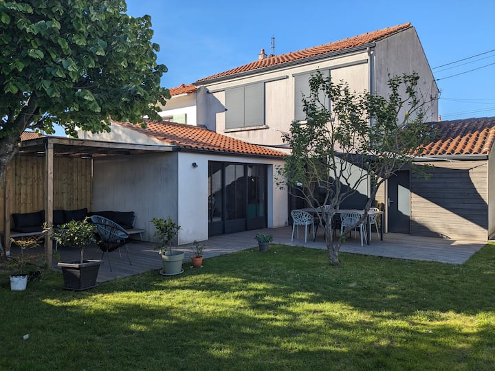 Maison à 2 Pas Du Centre-ville De La Rochelle ! - La Rochelle