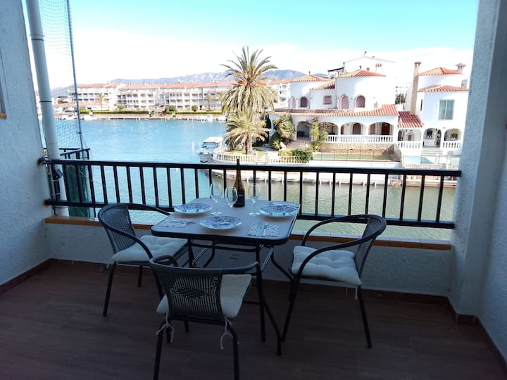 Apart.3 Pers. Piscina Comunit. Vistes Canal I Llac - Empuriabrava
