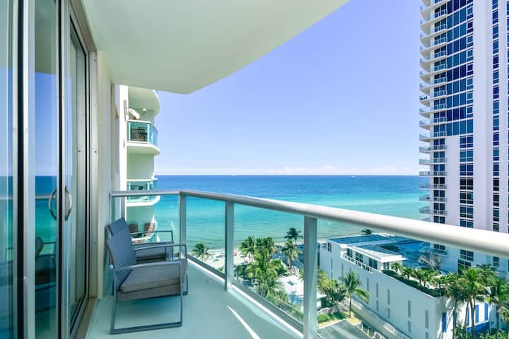 Ocean Front Paradise Stunning View - Hollywood