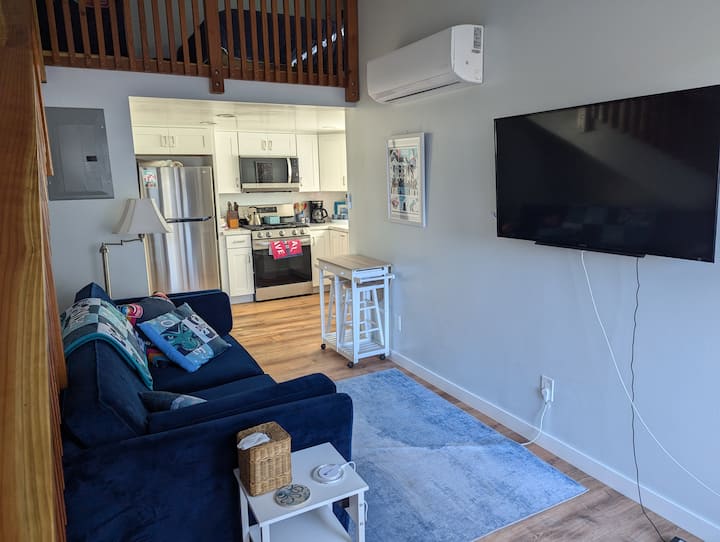 Cute City Heights Wave House - South Park - San Diego