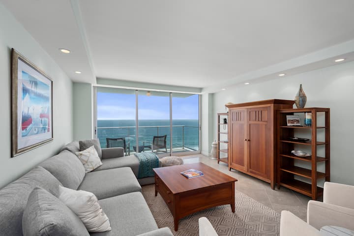 Ocean Front Living At Its Finest! Rare Find! - Coronado, CA