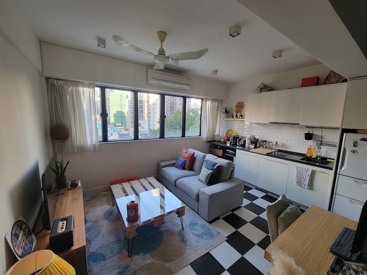 Cozy Apartment With Rooftop - Hong Kong