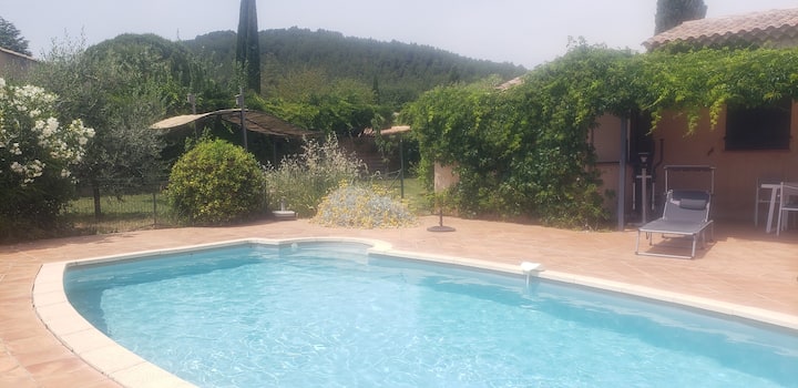 Partie De Villa, Au Calme, Avec Piscine Privative - Les Arcs