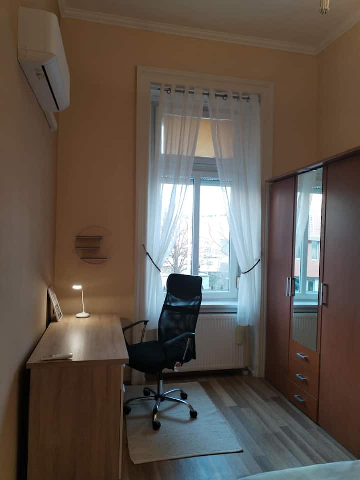 Dózsa György Apartman - Budapest