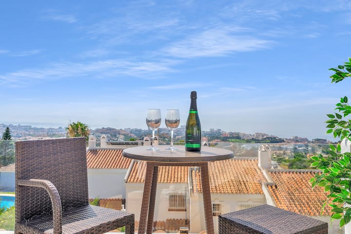 Fantástica Casa De Vacaciones En Benalmádena. - Benalmádena
