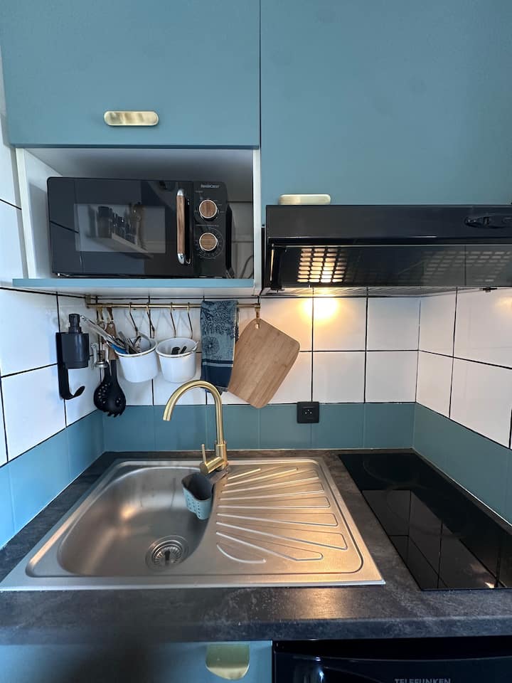 Joli Studio Avec Grande Terrasse Parking Gratuit - Aix-en-Provence